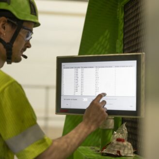 Stresser E9 - Elematic precast technology