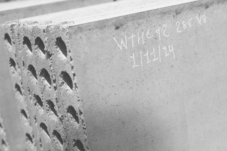 Acotec EDGE partition walls production - Elematic precast technology