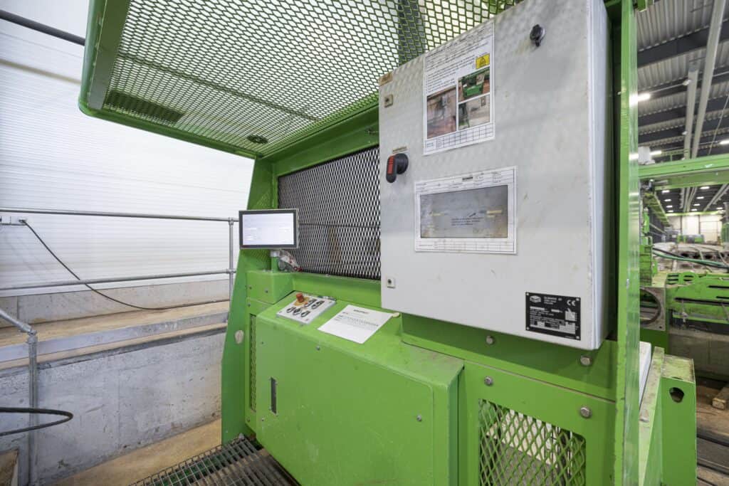 Stresser E9 - Elematic precast technology