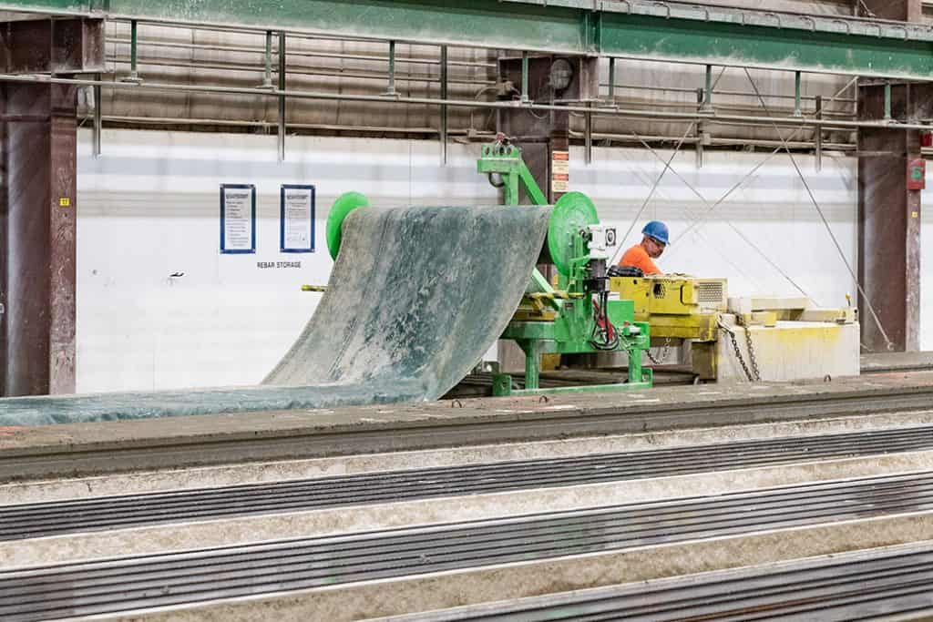 Tarpaulin roller P7 - Elematic precast technology