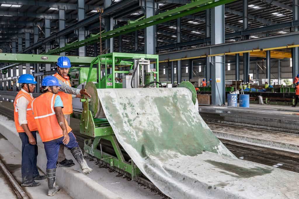 Tarpaulin roller P7 - Elematic precast technology