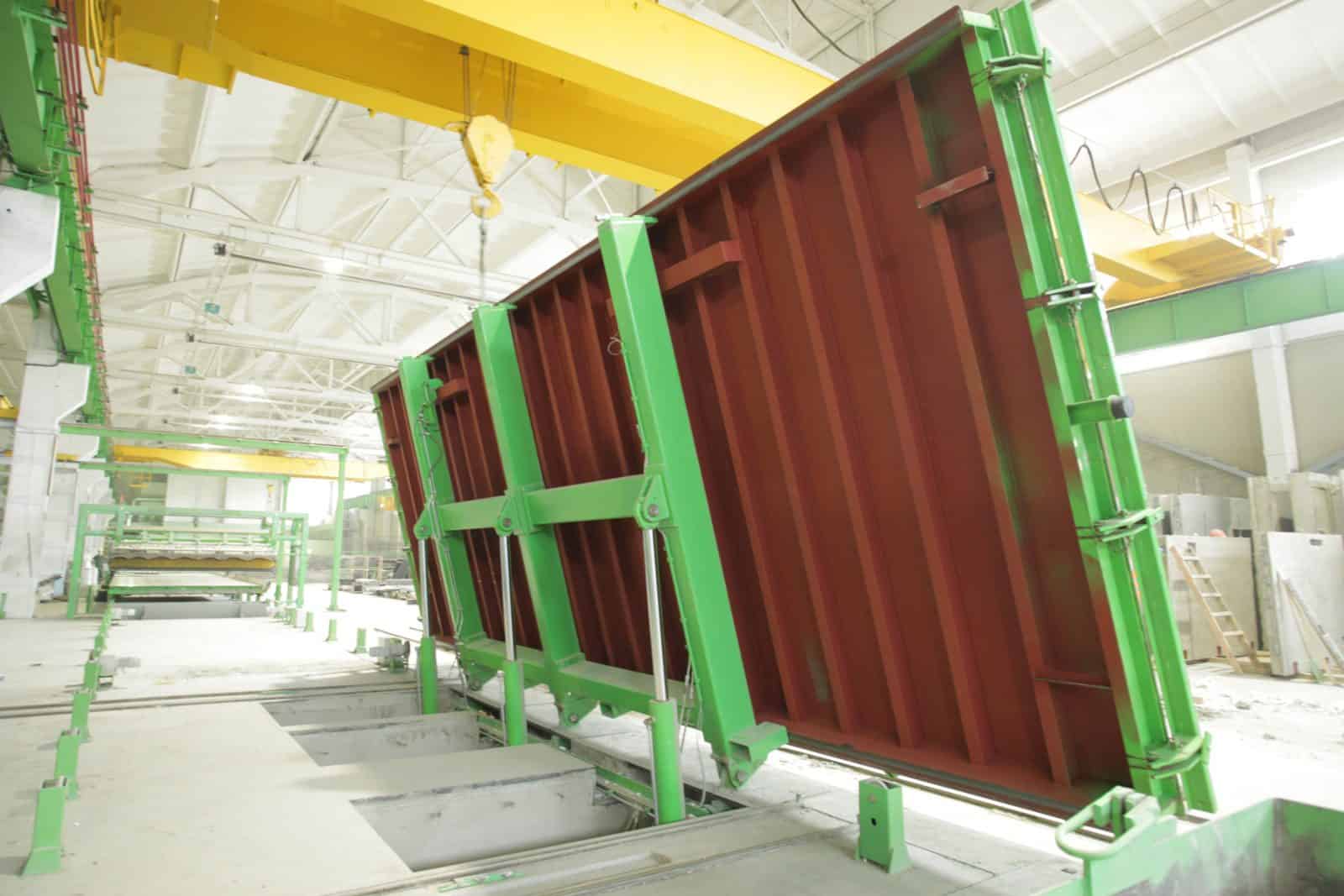 Tilting table for precast wall production - Elematic precast technology