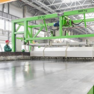 Cleaning machine E9 - Elematic precast technology