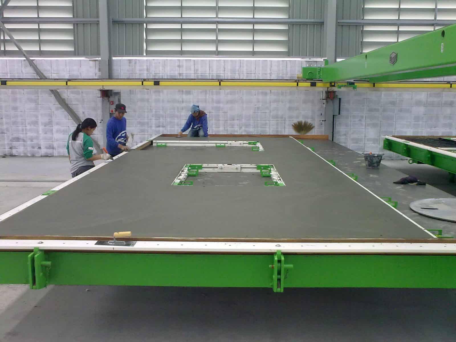 Tilting table for precast wall production - Elematic precast technology