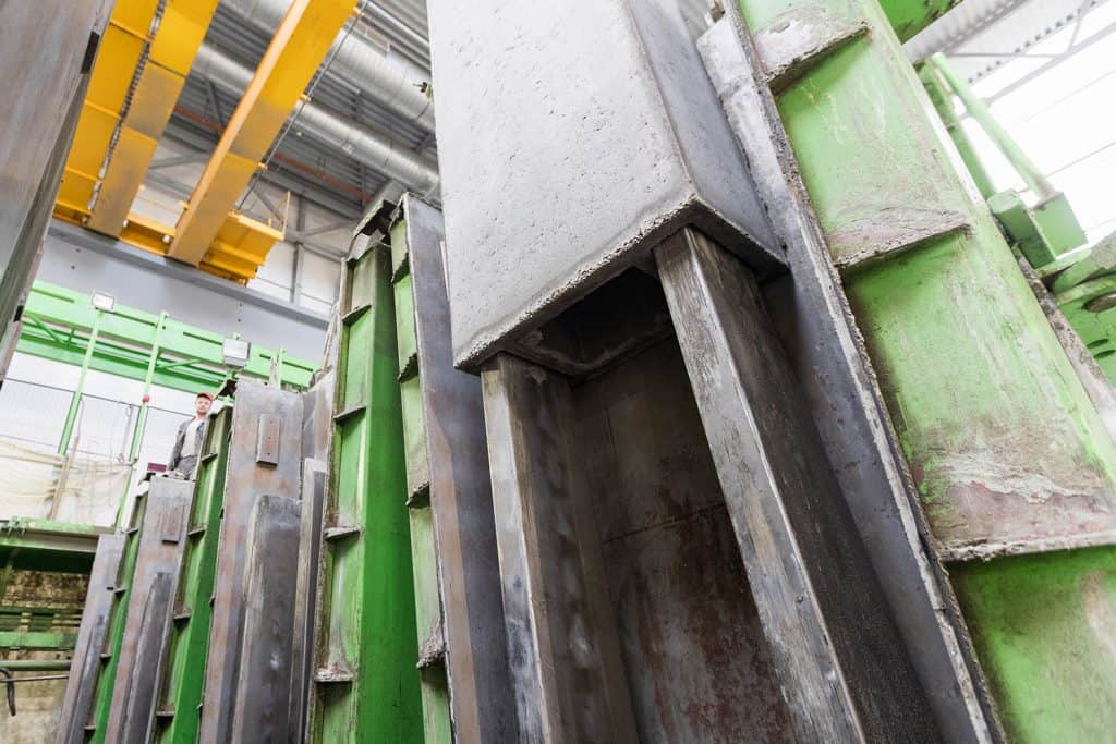 Mold for precast ventilation shafts - Elematic precast technology