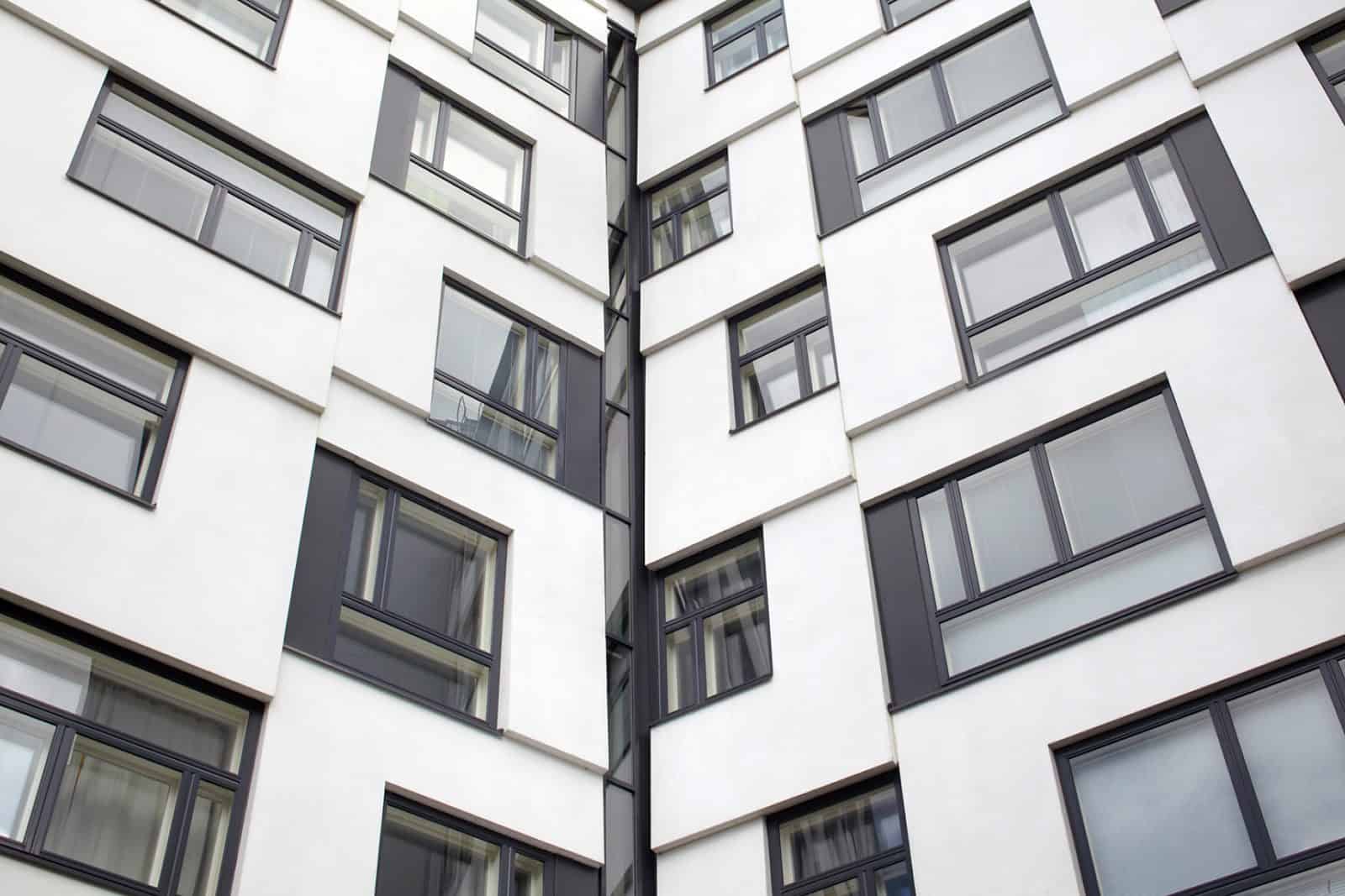 New dimensions with sandwich panel façades - Elematic precast technology