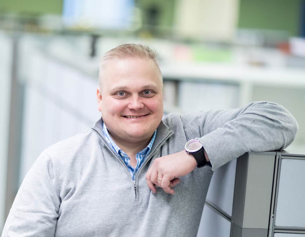 Digging and plotting - easy and efficient - Elematic precast technology