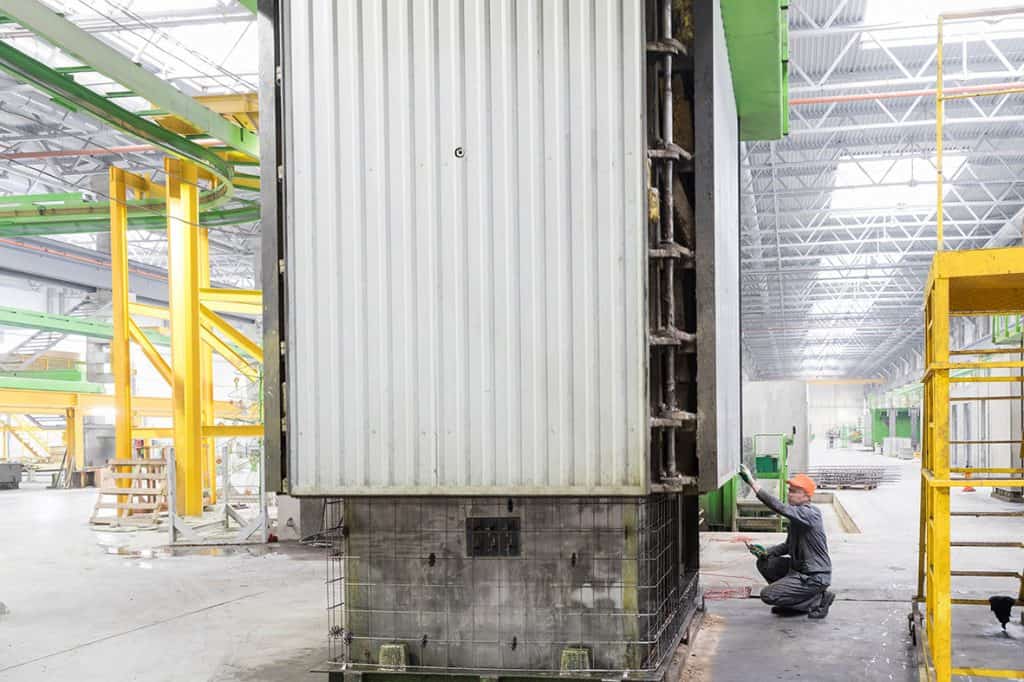 Mold for precast lift shafts - Elematic precast technology