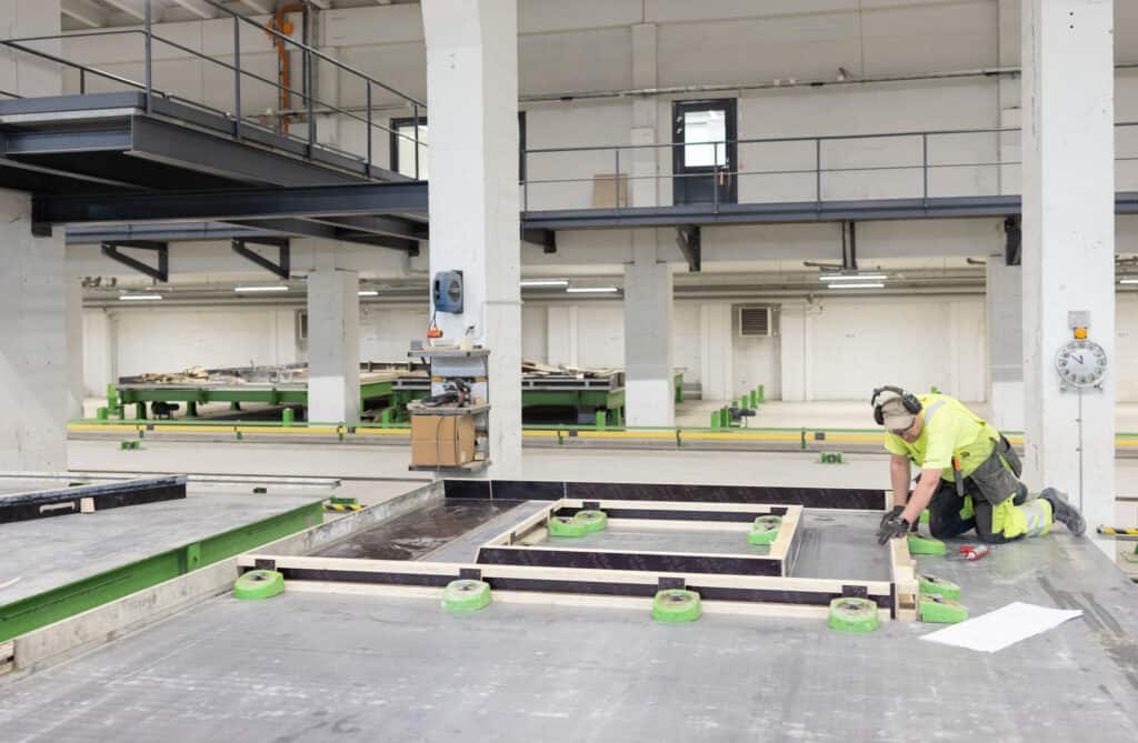 Precast molds at a competitive price | Elematic precast technology