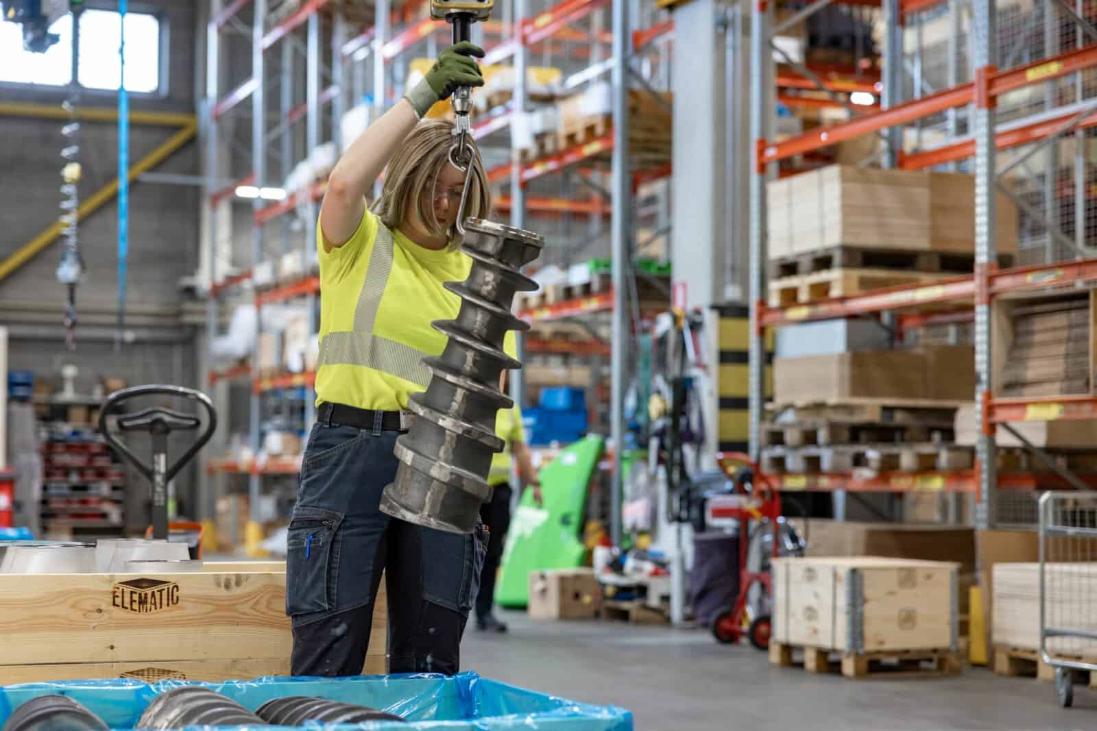 Pedidos fáceis de peças para máquinas de pré-moldados | Elematic